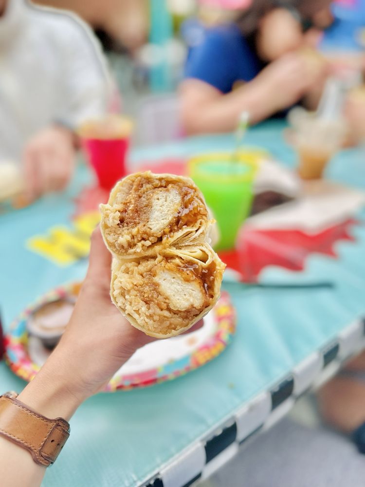 STUDIO CATERING - Updated July 2024 - 160 Photos & 37 Reviews - Disney ...