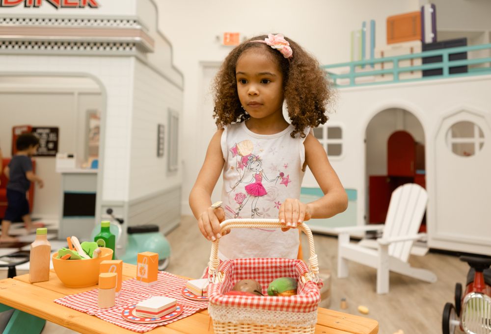 KIDS HIDEOUT - Updated December 2025 - 72 Photos & 19 Reviews - 1495 N ...