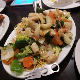 FEDERICK - 104 Photos & 173 Reviews - Chinese - 1920 Ellesmere Road ...