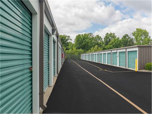 EXTRA SPACE STORAGE - Updated July 2025 - 16 Photos - 8100 Hamilton Ave ...