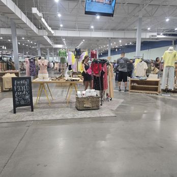 RECLECTIC - Updated October 2025 - 36 Reviews & 126 Photos - 5000 S ...