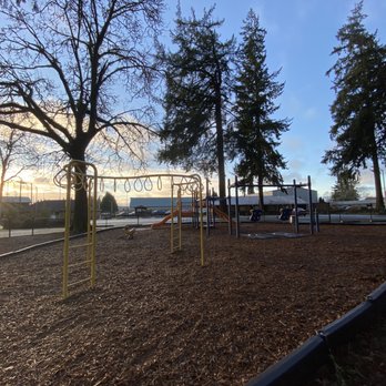 FORT BORST PARK - Updated September 2025 - 16 Photos - Fort Borst Park ...