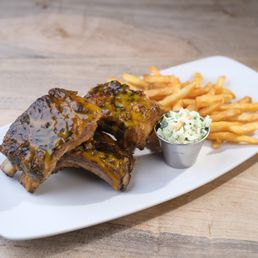 ROCK & BREWS - GRAPEVINE - Updated December 2025 - 304 Photos & 115 ...