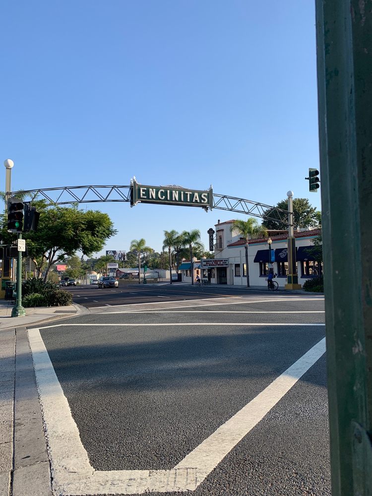 ENCINITAS COASTER STATION - 42 Photos & 22 Reviews - 25 E D St ...