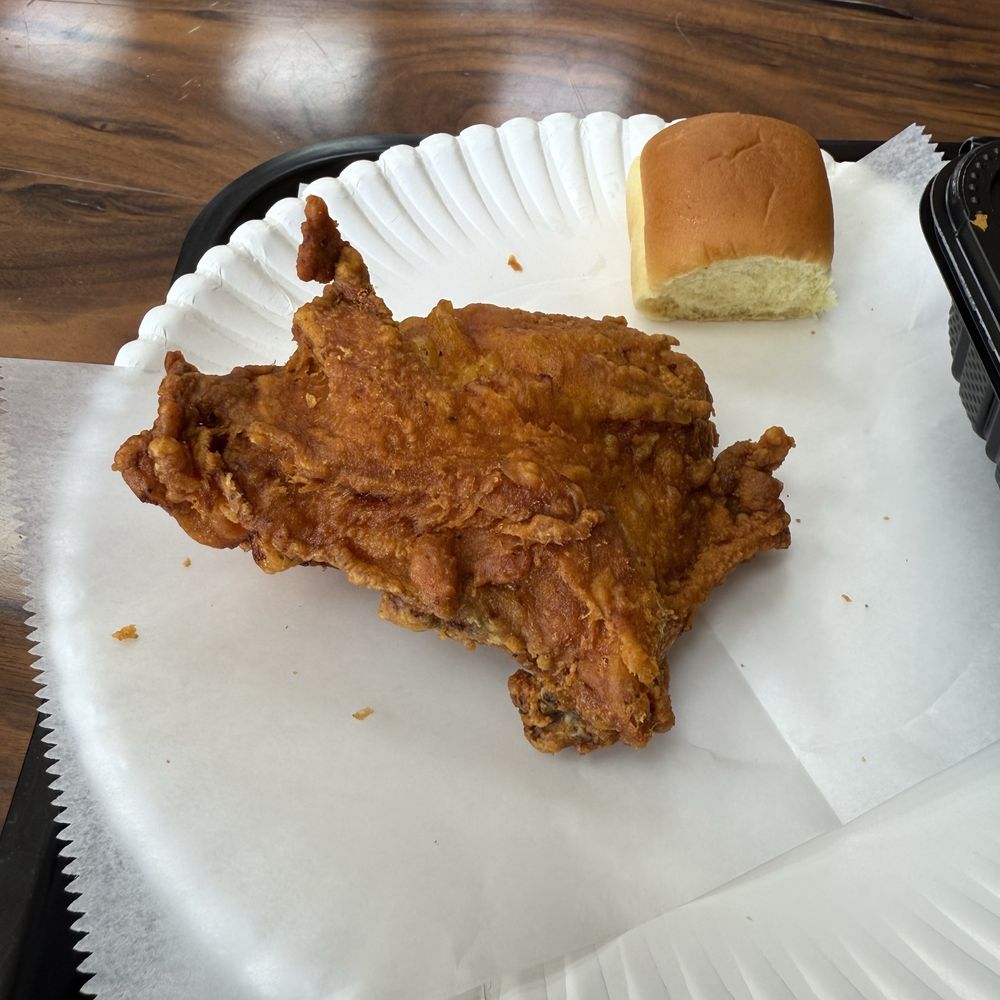 HALAL N OUT - Updated August 2025 - 10 Photos - 623 Old Country Rd ...