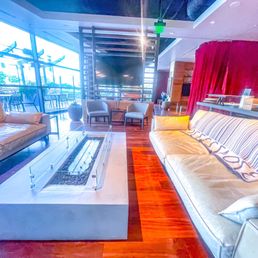 FOUNDRY & LUX - Updated July 2025 - 659 Photos & 296 Reviews - 151 Oyster Point Blvd, South San ...