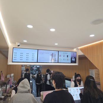 Reserve now at Molly Tea - Bubble Tea - Updated June 2025 - 249 Photos ...