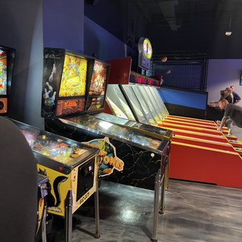 RICHMOND DRAFTCADE - Updated August 2024 - 49 Photos & 21 Reviews ...