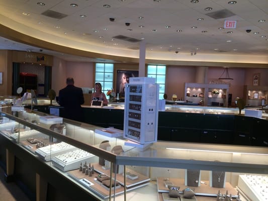 JARED GALLERIA OF JEWELRY - Updated October 2025 - 15 Photos & 41 Reviews - 1630 N Federal Hwy ...
