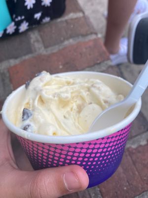 SCOOPS - Updated April 2025 - 106 Photos & 144 Reviews - 1131 Church St ...