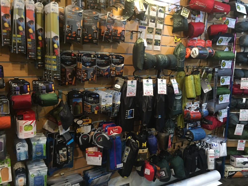 BACKPACKING LIGHT - Updated May 2025 - 29 Somerset Pl, Melbourne ...