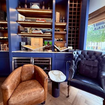 CHÈVRE - Updated January 2026 - 126 Photos & 57 Reviews - 1295 Coral ...