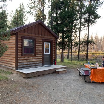 HEADWATERS LODGE & CABINS AT FLAGG RANCH - Updated October 2025 - 53 ...