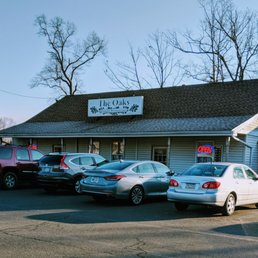 THE OAKS FAMILY RESTAURANT - Updated November 2025 - 79 Reviews & 18 ...