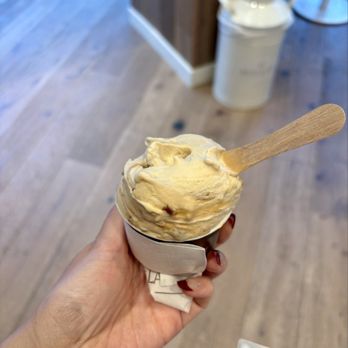 BACIO DI LATTE - Updated October 2025 - 105 Photos & 33 Reviews - 331 ...