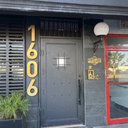 TAP N ASH SOCIAL CLUB - 63 Photos & 31 Reviews - 1606 South Commerce St ...