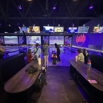 FATCATS SURPRISE Updated January 2025 201 Photos 96 Reviews 13100 N Prasada Pkwy Surprise Arizona Cinema Phone Number Yelp
