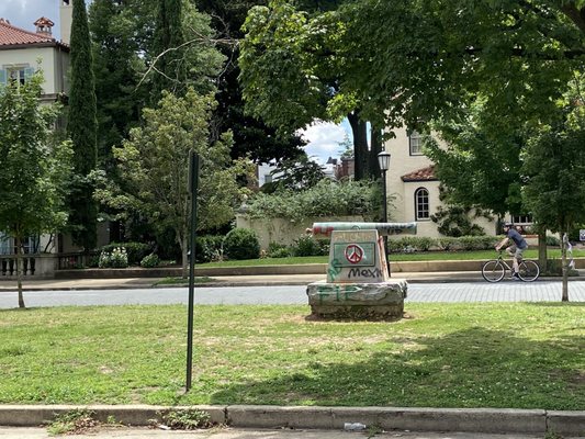 MONUMENT AVENUE - Updated June 2024 - 70 Photos & 19 Reviews - 3321 ...