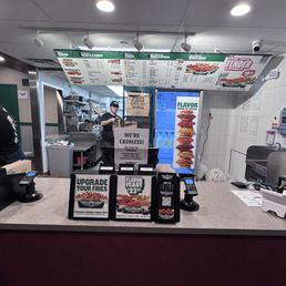 WINGSTOP - Updated December 2025 - 28 Photos - 1812 Broadway Ave ...