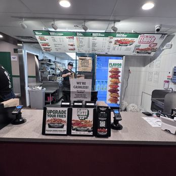 WINGSTOP - Updated December 2025 - 28 Photos - 1812 Broadway Ave ...