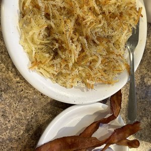 CLOCK FINE FOODS - MOONVILLE - Updated December 2025 - 14 Photos & 30 ...