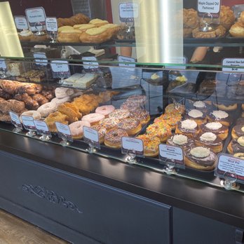 LEGENDARY DOUGHNUTS - Updated August 2025 - 101 Photos & 103 Reviews ...
