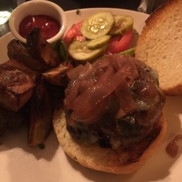 HAMILTON’S - Updated July 2025 - 271 Photos & 377 Reviews - 2826 Fort ...