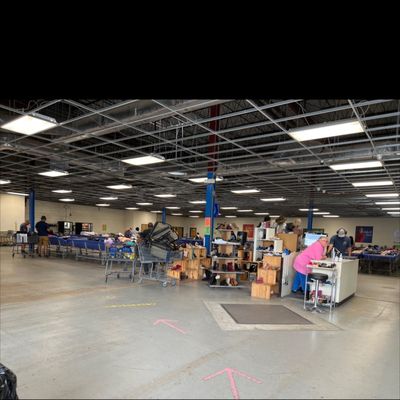 GOODWILL OUTLET STORE - 14 Photos & 32 Reviews - 330 Benigno Blvd ...