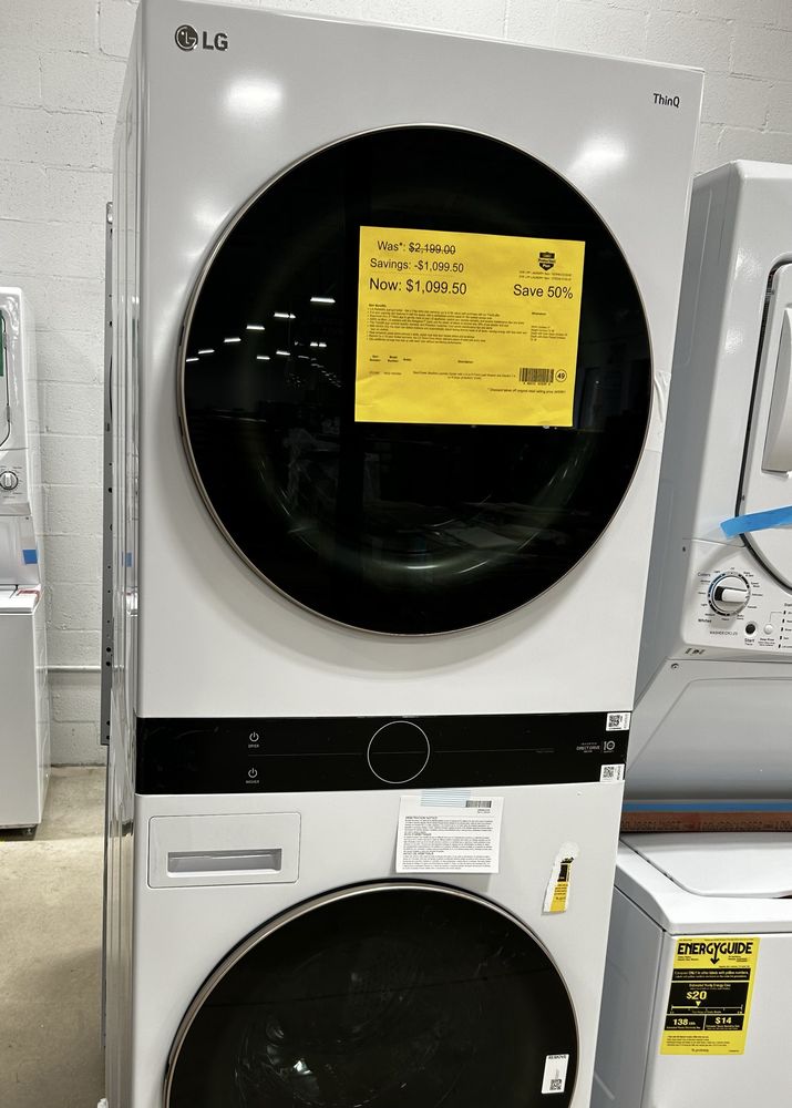 LOWES OUTLET - Updated December 2025 - 15 Photos - 3729 Battleground ...