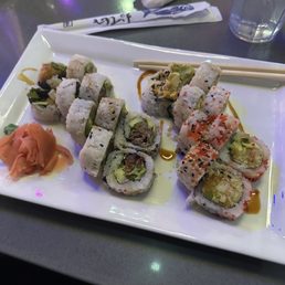 SUSHI BLUES CAFE - Updated March 2025 - 309 Photos & 576 Reviews - 301 ...