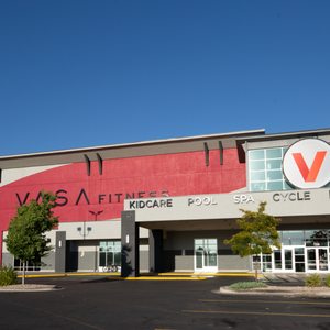 EŌS FITNESS - Updated June 2025 - 26 Photos & 21 Reviews - 52 E ...