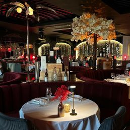 ADKT LA - Updated October 2025 - 808 Photos & 271 Reviews - 531 N ...