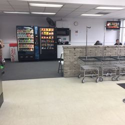 LAUNDRY PALACE - 30 Photos & 63 Reviews - 140 S Main St, Clawson ...