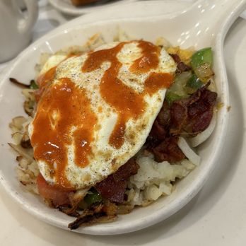 NOOKIES ON WELLS - Updated November 2024 - 437 Photos & 864 Reviews ...