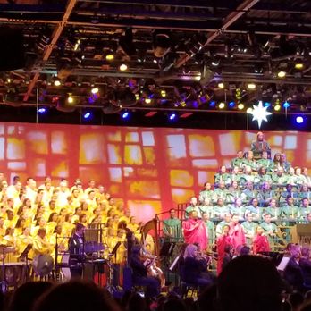 CANDLELIGHT PROCESSIONAL - Updated December 2025 - 98 Photos & 31 ...