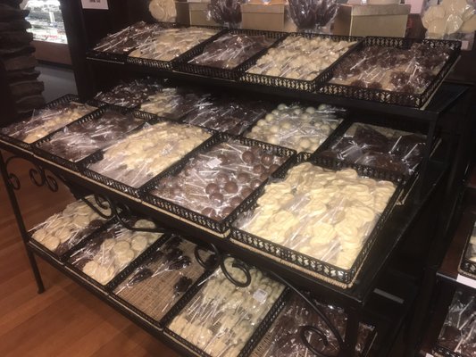 HEBERT CANDIES - 74 Photos & 46 Reviews - 574 Hartford Tpke, Shrewsbury ...