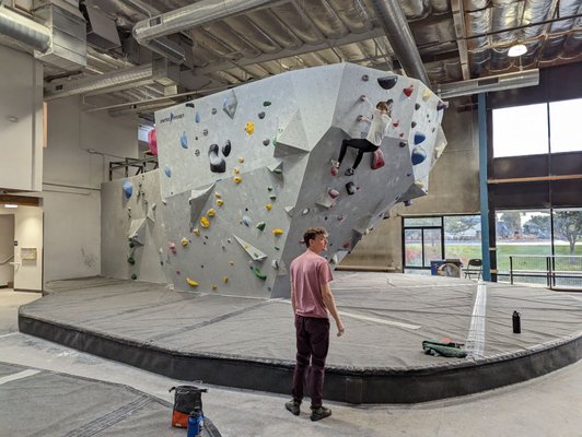 MESA RIM CLIMBING CENTER - MIRA MESA - Updated November 2025 - 177 ...