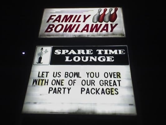 FAMILY BOWLAWAY - Updated October 2025 - 10 Photos & 11 Reviews - 540 ...