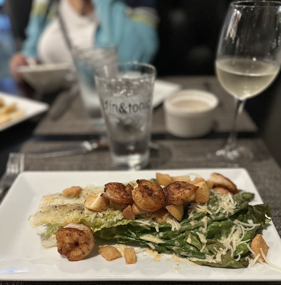 FIN & TONIC - Updated October 2024 - 402 Photos & 203 Reviews - 1301 ...