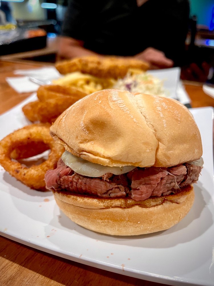BEEF & ALE - Updated October 2025 - 47 Photos & 54 Reviews - 7201 Lake ...