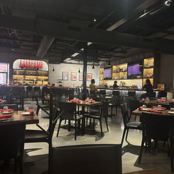 TORO KITCHEN + BAR - Updated October 2025 - 899 Photos & 711 Reviews ...