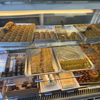 MIDDLE EAST MARKET - Updated May 2024 - 265 Photos & 386 Reviews - 2054 ...