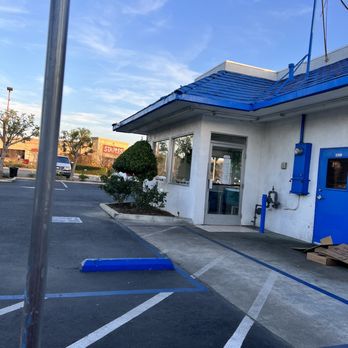 THE LUCKY GREEK - Updated May 2025 - 189 Photos & 294 Reviews - 3887 ...