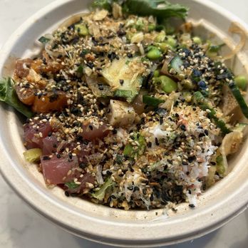 FISH & THINGS POKE BAR - Updated December 2024 - 216 Photos & 113 ...