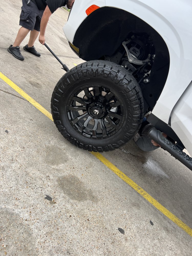 PRECISION TUNE AUTO CARE - 12 Photos & 24 Reviews - 15750 Fm 529 ...