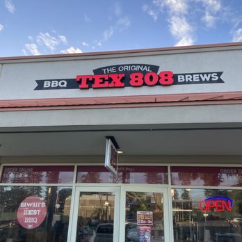 TEX 808 BBQ & BREWS - Updated April 2025 - 346 Photos & 313 Reviews ...