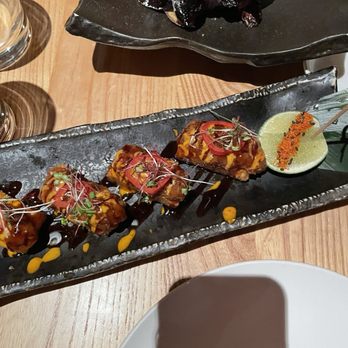 ROKA AKOR - SCOTTSDALE - Updated February 2025 - 2153 Photos & 1313 Reviews - 7299 N Scottsdale ...