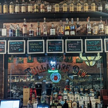 O’SULLIVANS PUB - Updated July 2024 - 42 Photos & 19 Reviews - 111 ...