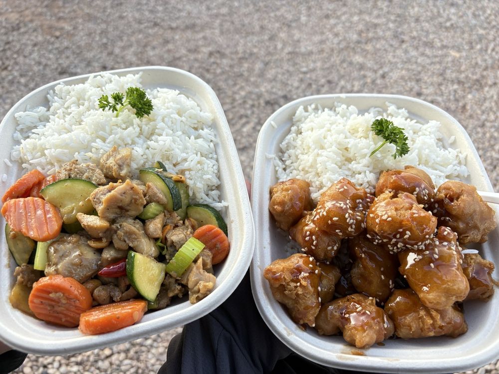 RED WOK KITCHEN - Updated October 2025 - 28 Photos & 29 Reviews - 39 W ...