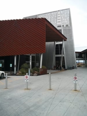 PRESCOTT VALLEY PUBLIC LIBRARY - Updated December 2025 - 32 Photos & 11 ...